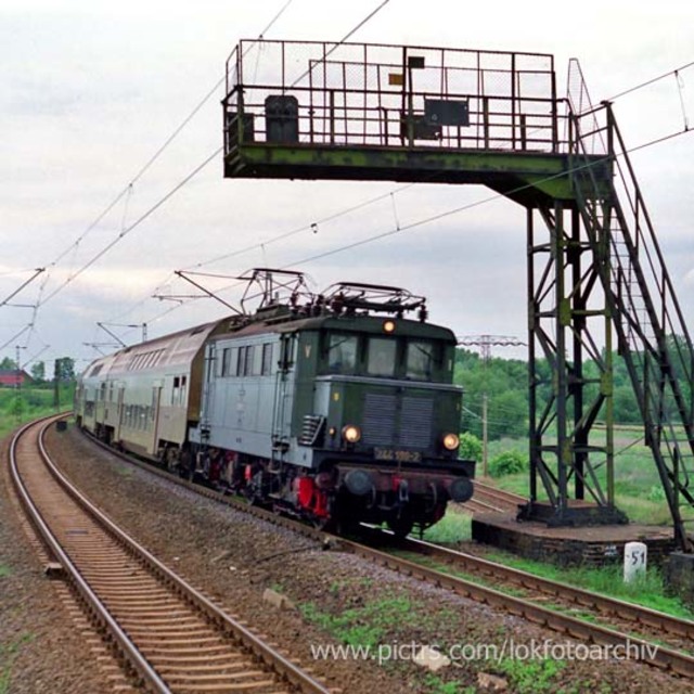 DR-Baureihe E44 - Realisiert mit Pictrs.com