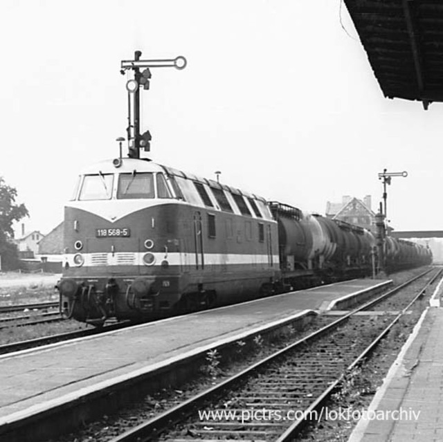 DR-Baureihe V180 - Realisiert mit Pictrs.com